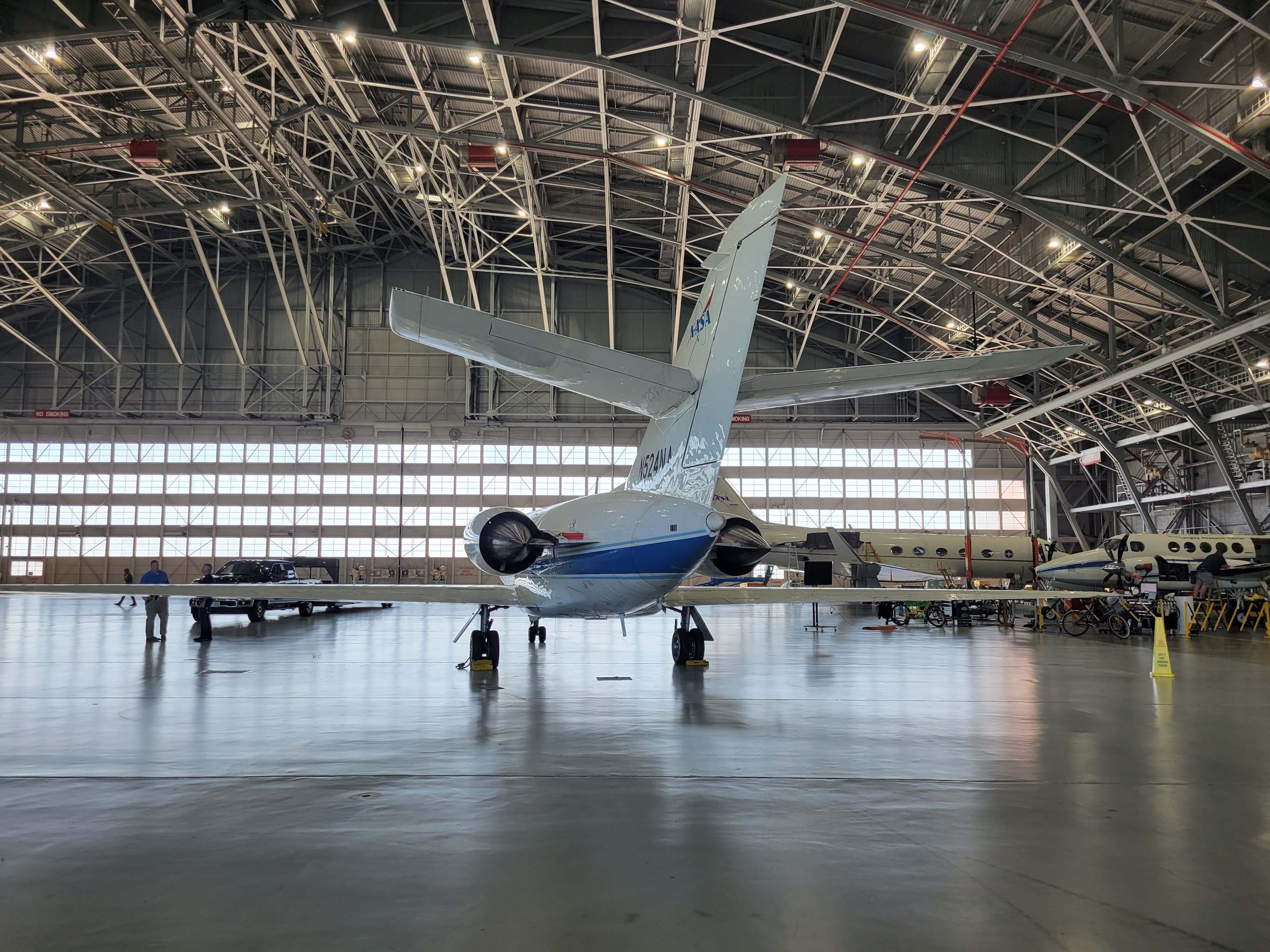 NASA N524NA (Dassault Falcon HU 25A20) - Vertical Flight Photo Gallery